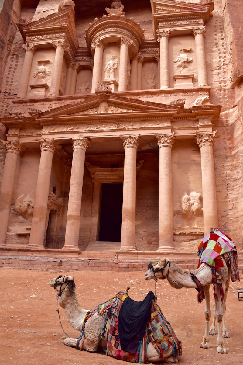 Petra Tour Review: Visiting The Ancient City Of Petra, Jordan (2019 Guide)