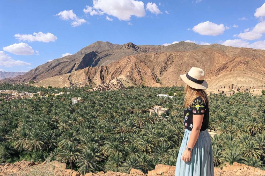 What To Wear In Oman For Women And Men: 2024 Packing Guide