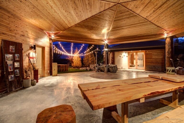 Glamping In Alberta – 13 Unique Places To Stay: 2025 Guide