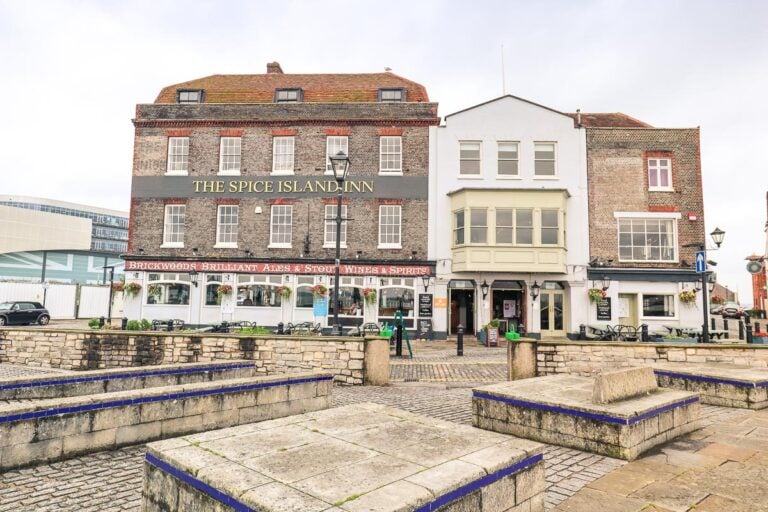 12 Amazing Things To Do In Hampshire: 2023 Guide