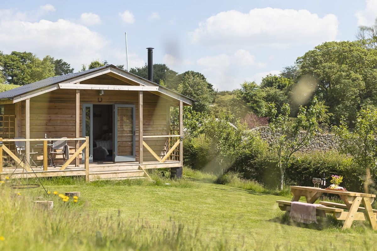 8 Amazing Places To Go Glamping In Devon And Cornwall: 2026 Guide