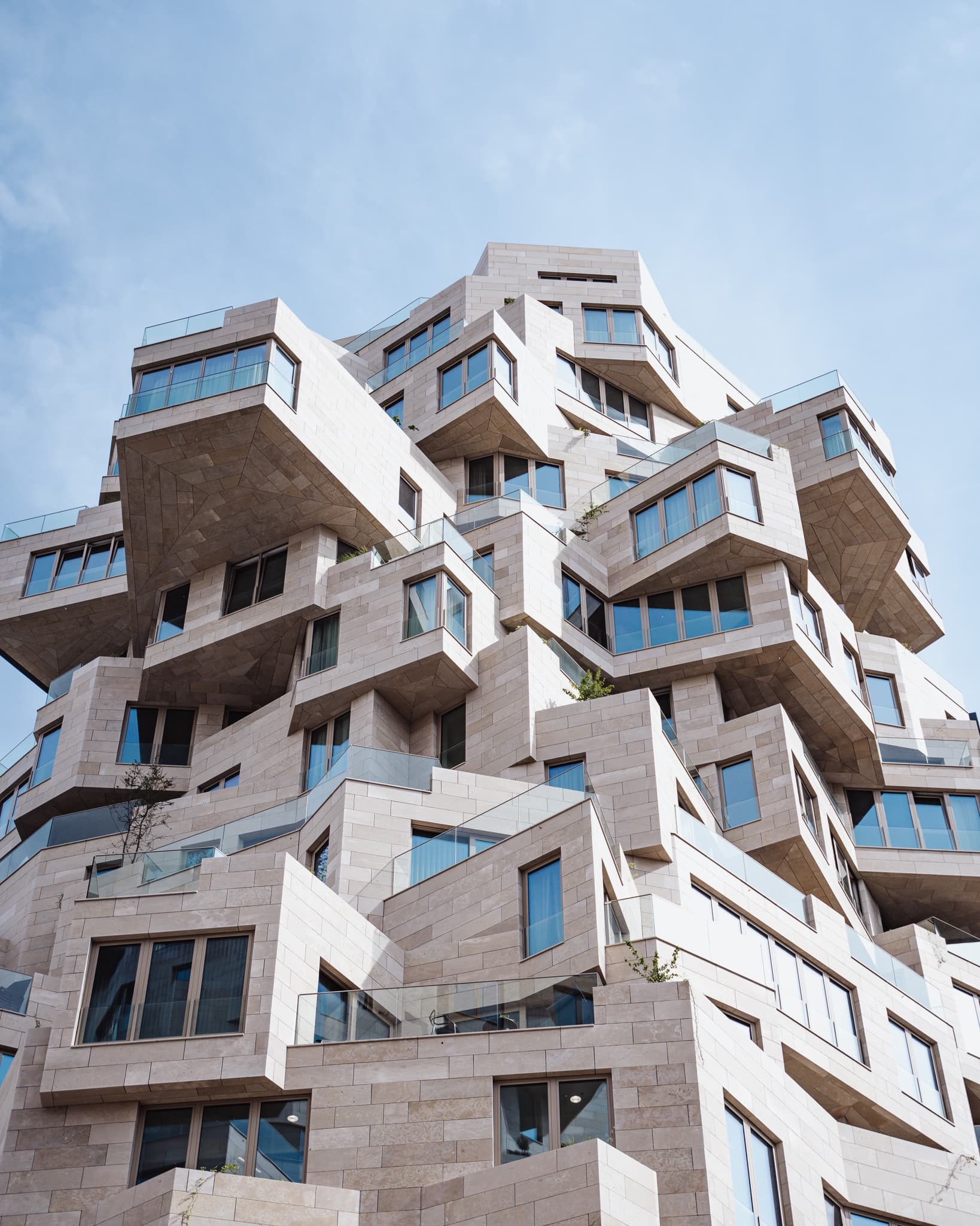 15 Unique Restaurants In Amsterdam: 2025 Guide