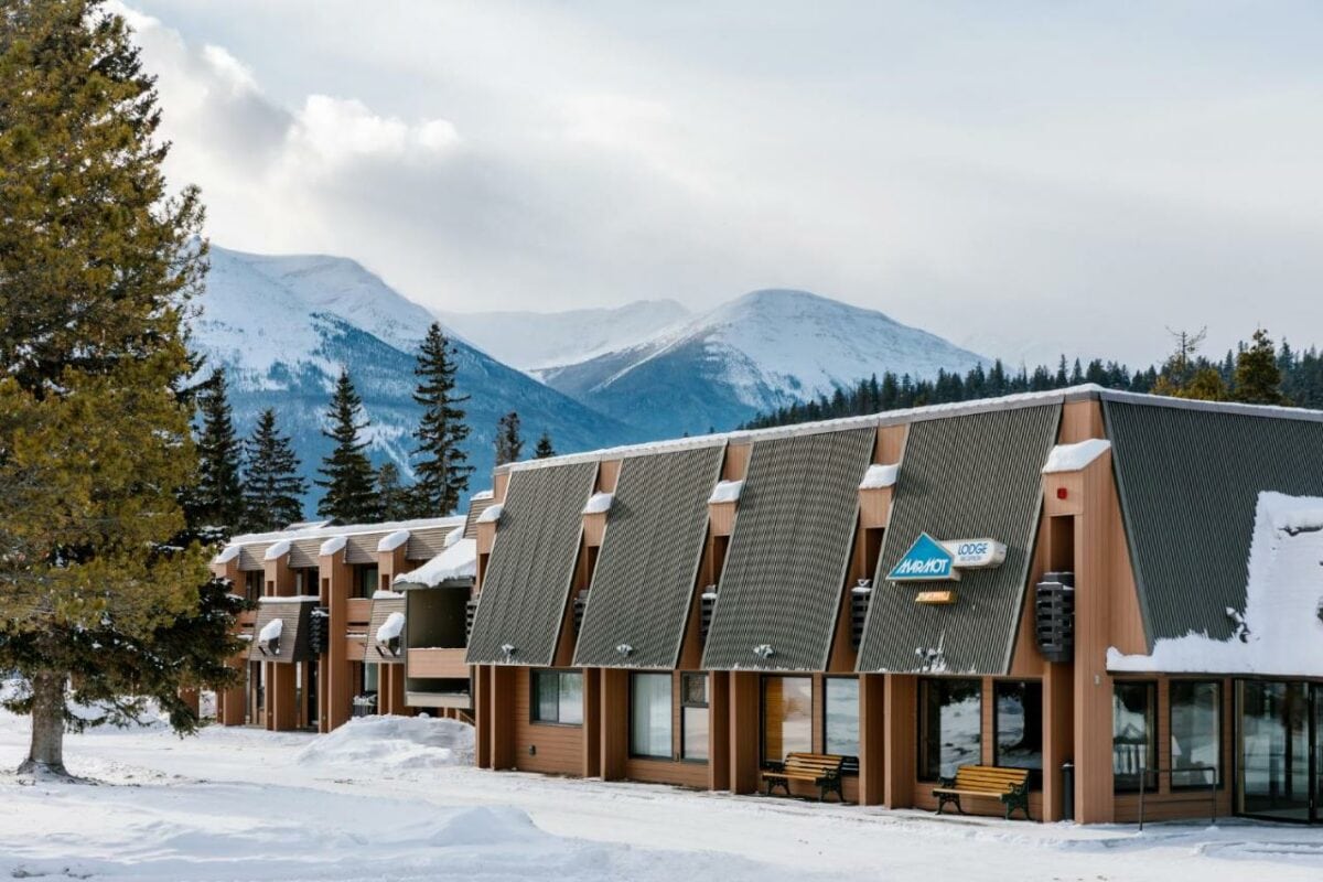 Where to Stay in Jasper, Canada - 9 Best Hotels: 2023 Guide