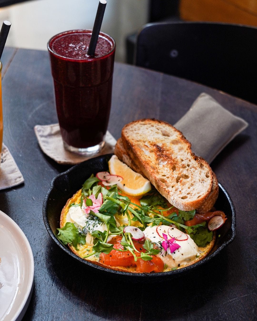 16 Best Breakfasts in Canggu, Bali: 2024 Canggu Brunch Guide