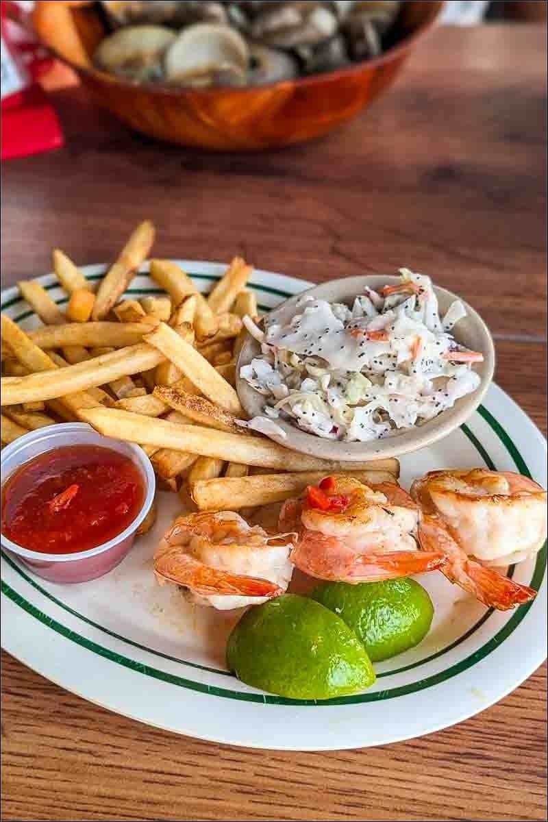Best Places To Eat In The Florida Keys: 2025 Restaurant Guide