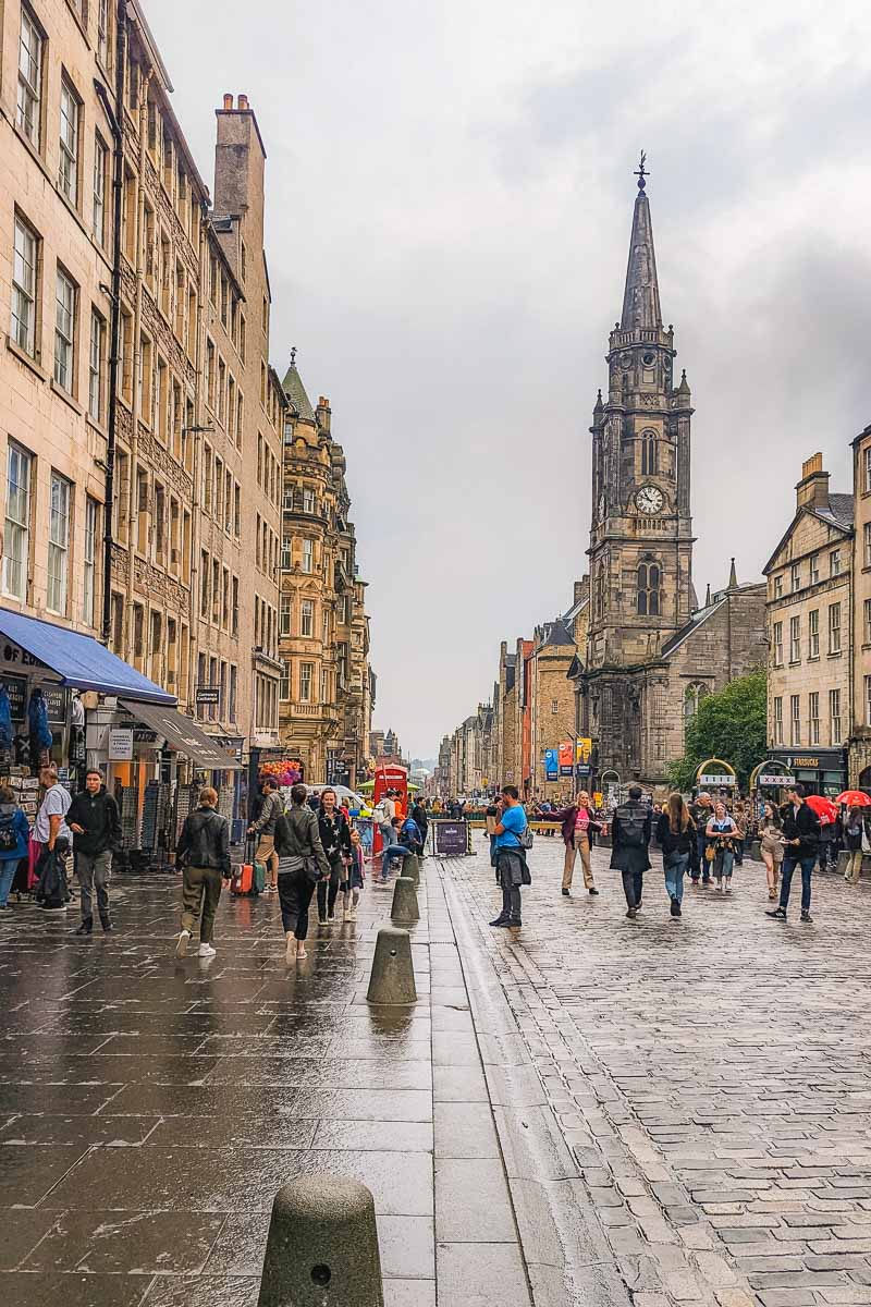 One Day in Edinburgh: A Fun-Packed Edinburgh Itinerary (2024)